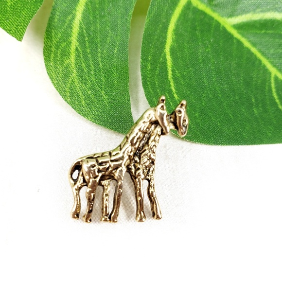 Vintage | Jewelry | Vintage Set Of Gold Colored Animal Lapel Pins ...